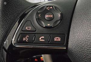 Black Mitsubishi Eclipse Cross 2024 in Siauliai, with an engine capacity of 2.36 L and mileage of 92 thousand km for 21900 €, photo 15 on AUTOMOTO.COM.LV