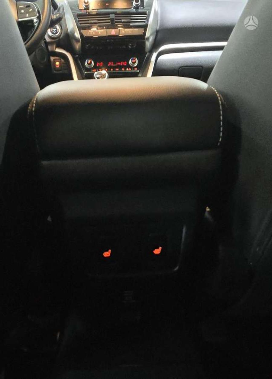 Black Mitsubishi Eclipse Cross 2024 in Siauliai, with an engine capacity of 2.36 L and mileage of 92 thousand km for 21900 €, photo 31 on AUTOMOTO.COM.LV