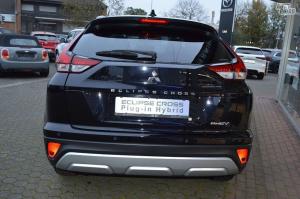 Melns Mitsubishi Eclipse Cross 2025 Kauņa, ar dzinēja tilpumu 2.40 L un nobraukumu 15 tūkst. km par 31619 €, foto 6 vietnē AUTOMOTO.COM.LV
