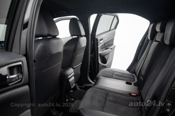Black Mitsubishi Eclipse Cross 2022 in Tallinn, with an engine capacity of 2.40 L and mileage of 119 thousand km for 18999 €, photo 9 on AUTOMOTO.COM.LV