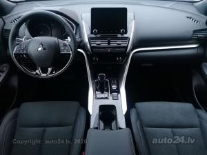 Черный Мицубиси Эклипс Кросс 2023 в Таллин, объемом двигателя 2.40 л и пробегом 23 тыс. км за 27380 €, фото 11 на AUTOMOTO.COM.LV