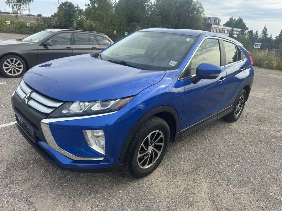 Zils Mitsubishi Eclipse Cross 2020 Alīta, ar dzinēja tilpumu 1.50 L un nobraukumu 85 tūkst. km par 14800 €, foto 2 vietnē AUTOMOTO.COM.LV