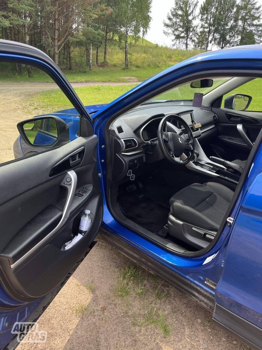 Blue Mitsubishi Eclipse Cross 2020 in Alytus, with an engine capacity of 1.50 L and mileage of 94 thousand km for 14300 €, photo 11 on AUTOMOTO.COM.LV