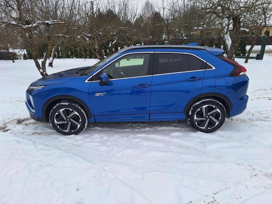 Blue Mitsubishi Eclipse Cross 2022 in Alytus, with an engine capacity of 2.36 L and mileage of 85 thousand km for 19650 €, photo 19 on AUTOMOTO.COM.LV