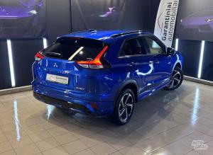 Синий Мицубиси Эклипс Кросс 2022 в Авиженяй, объемом двигателя 2.40 л и пробегом 100 тыс. км за 18500 €, фото 3 на AUTOMOTO.COM.LV