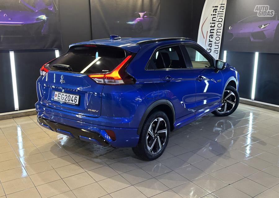 Синий Мицубиси Эклипс Кросс 2023 в Авиженяй, объемом двигателя 2.40 л и пробегом 100 тыс. км за 21550 €, фото 3 на AUTOMOTO.COM.LV