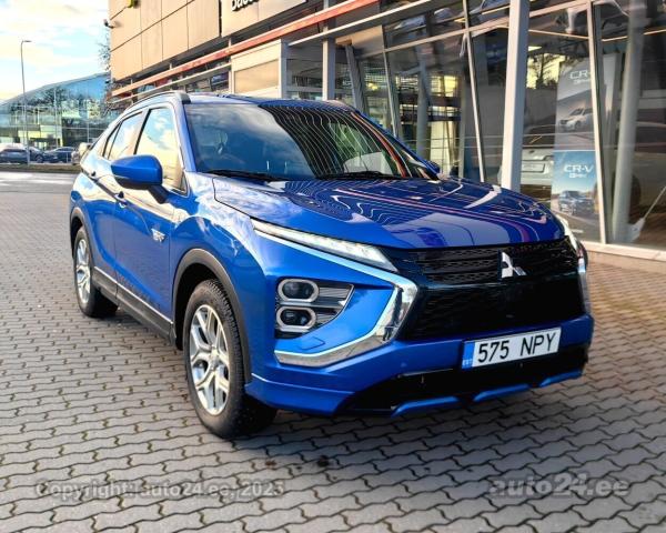 Blue Mitsubishi Eclipse Cross 2022 in Tallinn, with an engine capacity of 2.40 L and mileage of 70 thousand km for 20900 €, photo 11 on AUTOMOTO.COM.LV