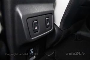 Blue Mitsubishi Eclipse Cross 2023 in Tallinn, with an engine capacity of 2.40 L and mileage of 26 thousand km for 26900 €, photo 16 on AUTOMOTO.COM.LV
