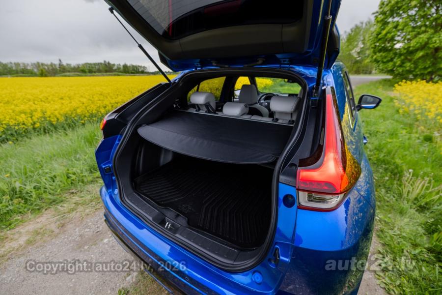 Blue Mitsubishi Eclipse Cross 2023 in Tallinn, with an engine capacity of 2.40 L and mileage of 26 thousand km for 26900 €, photo 20 on AUTOMOTO.COM.LV