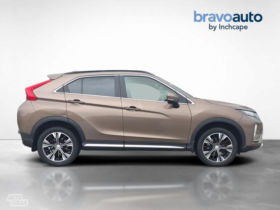 Brown Mitsubishi Eclipse Cross 2019 in Klaipeda, with an engine capacity of 1.50 L and mileage of 67 thousand km for 17000 €, photo 7 on AUTOMOTO.COM.LV