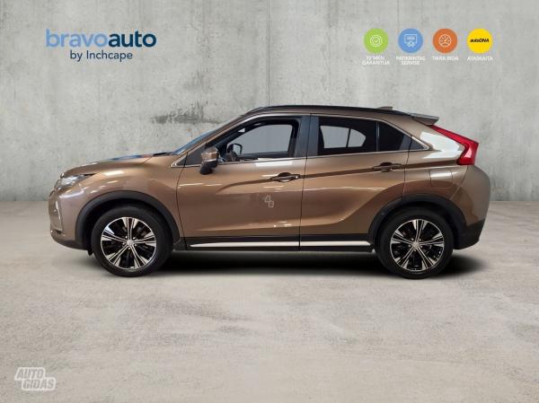 Mitsubishi Eclipse Cross 2021 in Vilnius on AUTOMOTO.COM.LV Brown Mitsubishi Eclipse Cross 2021 in Vilnius, with an engine capacity of 1.50 L and mileage of 86 thousand km for 19000 €, photo 3 on AUTOMOTO.COM.LV