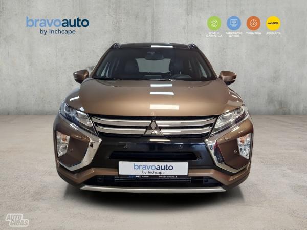 Mitsubishi Eclipse Cross 2021 in Vilnius on AUTOMOTO.COM.LV Brown Mitsubishi Eclipse Cross 2021 in Vilnius, with an engine capacity of 1.50 L and mileage of 86 thousand km for 19000 €, photo 9 on AUTOMOTO.COM.LV