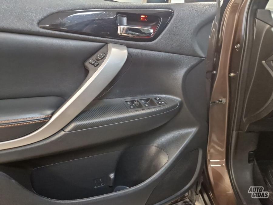 Brown Mitsubishi Eclipse Cross 2021 in Vilnius, with an engine capacity of 1.50 L and mileage of 86 thousand km for 19000 €, photo 15 on AUTOMOTO.COM.LV