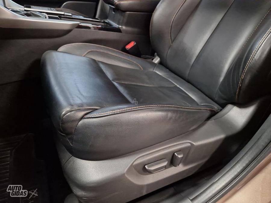 Brown Mitsubishi Eclipse Cross 2021 in Vilnius, with an engine capacity of 1.50 L and mileage of 86 thousand km for 19000 €, photo 18 on AUTOMOTO.COM.LV