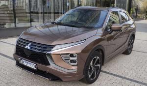 Brown Mitsubishi Eclipse Cross 2022 in Vilnius, with an engine capacity of 2.36 L and mileage of 31 thousand km for 21200 €, photo 3 on AUTOMOTO.COM.LV
