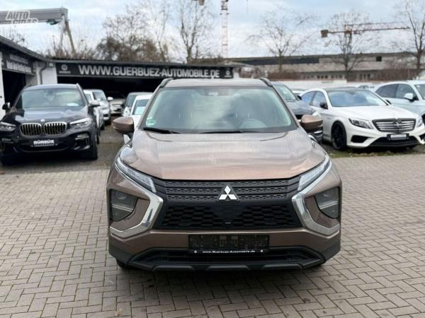Brūns Mitsubishi Eclipse Cross 2022 Kauņa, ar dzinēja tilpumu 2.40 L un nobraukumu 30 tūkst. km par 24421 €, foto 2 vietnē AUTOMOTO.COM.LV