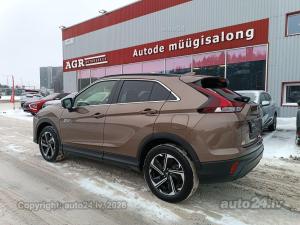 Brown Mitsubishi Eclipse Cross 2022 in Tallinn, with an engine capacity of 2.40 L and mileage of 42 thousand km for 23900 €, photo 2 on AUTOMOTO.COM.LV