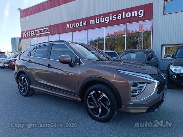 Brūns Mitsubishi Eclipse Cross 2022 Tallina, ar dzinēja tilpumu 2.40 L un nobraukumu 51 tūkst. km par 25990 €, foto  vietnē AUTOMOTO.COM.LV