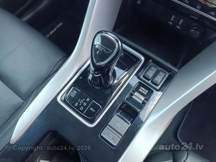 Brūns Mitsubishi Eclipse Cross 2022 Tallina, ar dzinēja tilpumu 2.40 L un nobraukumu 51 tūkst. km par 25990 €, foto 7 vietnē AUTOMOTO.COM.LV