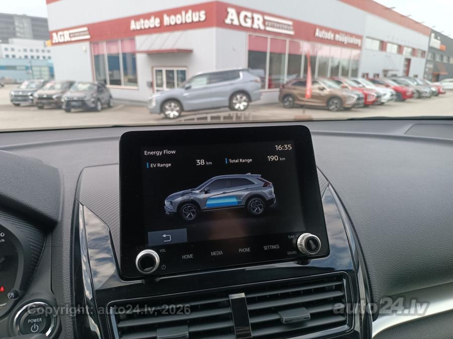 Brūns Mitsubishi Eclipse Cross 2022 Tallina, ar dzinēja tilpumu 2.40 L un nobraukumu 51 tūkst. km par 25990 €, foto 19 vietnē AUTOMOTO.COM.LV