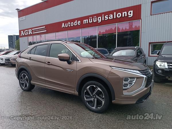Brown Mitsubishi Eclipse Cross 2022 in Tallinn, with an engine capacity of 2.40 L and mileage of 92 thousand km for 24990 €, photo 1 on AUTOMOTO.COM.LV