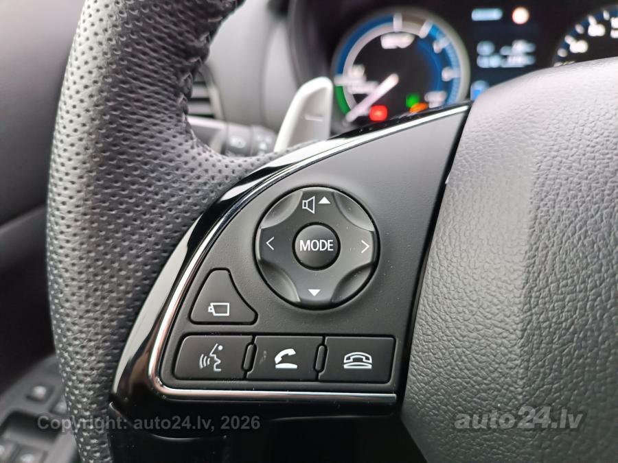 Brown Mitsubishi Eclipse Cross 2022 in Tallinn, with an engine capacity of 2.40 L and mileage of 92 thousand km for 24990 €, photo 16 on AUTOMOTO.COM.LV