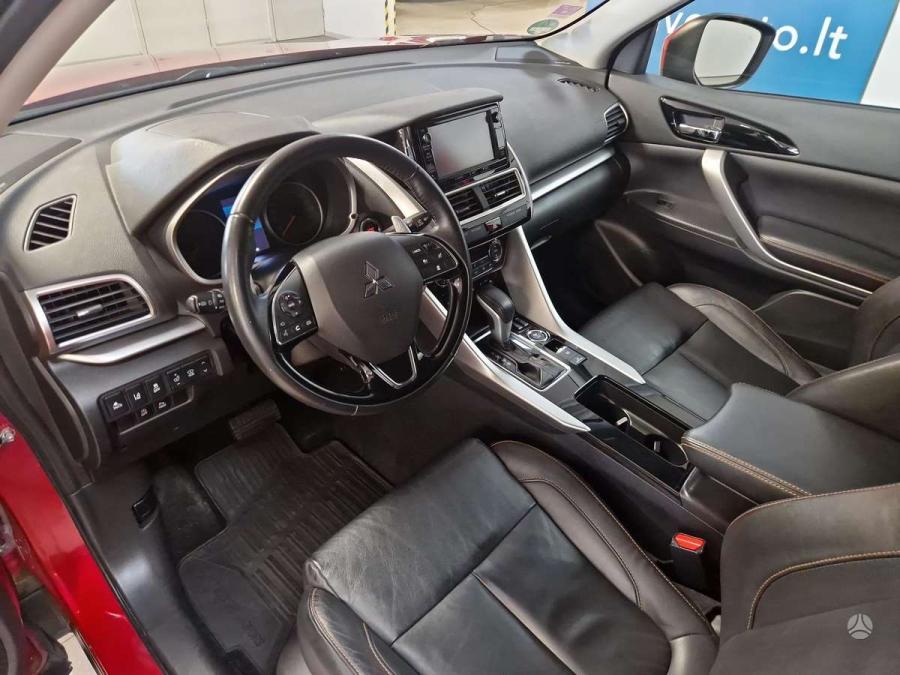 Mitsubishi Eclipse Cross 2018 in Vilnius, with an engine capacity of 1.50 L and mileage of 86 thousand km for 17000 €, photo 10 on AUTOMOTO.COM.LV