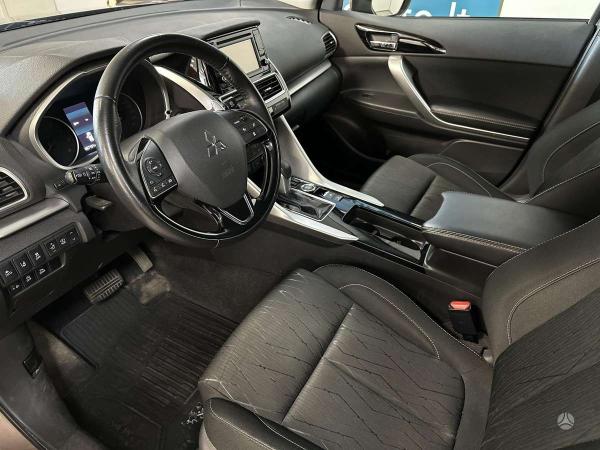Mitsubishi Eclipse Cross 2019 Viļņa, ar dzinēja tilpumu 1.50 L un nobraukumu 67 tūkst. km par 17500 €, foto 8 vietnē AUTOMOTO.COM.LV