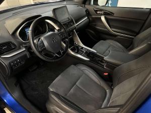 Mitsubishi Eclipse Cross 2022 in Vilnius, with an engine capacity of 2.40 L and mileage of 87 thousand km for 19999 €, photo 8 on AUTOMOTO.COM.LV