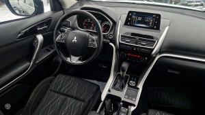 Grey Mitsubishi Eclipse Cross 2019 in Marijampole, with an engine capacity of 2.27 L and mileage of 156 thousand km for 14000 €, photo 15 on AUTOMOTO.COM.LV