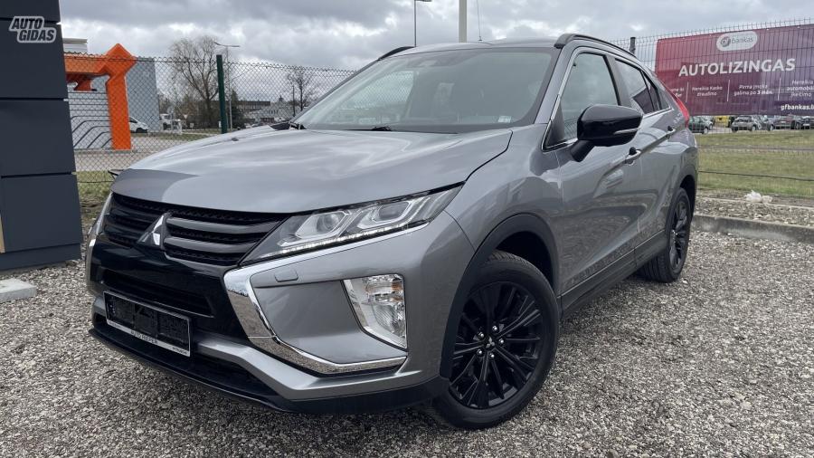 Grey Mitsubishi Eclipse Cross 2019 in Marijampole, with an engine capacity of 2.30 L and mileage of 156 thousand km for 14490 €, photo 3 on AUTOMOTO.COM.LV