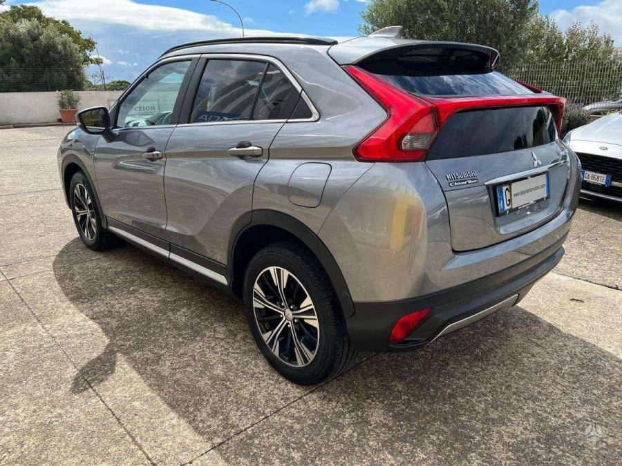 Grey Mitsubishi Eclipse Cross 2020 in Panevezys, with an engine capacity of 2.27 L and mileage of 144 thousand km for 19500 €, photo 7 on AUTOMOTO.COM.LV