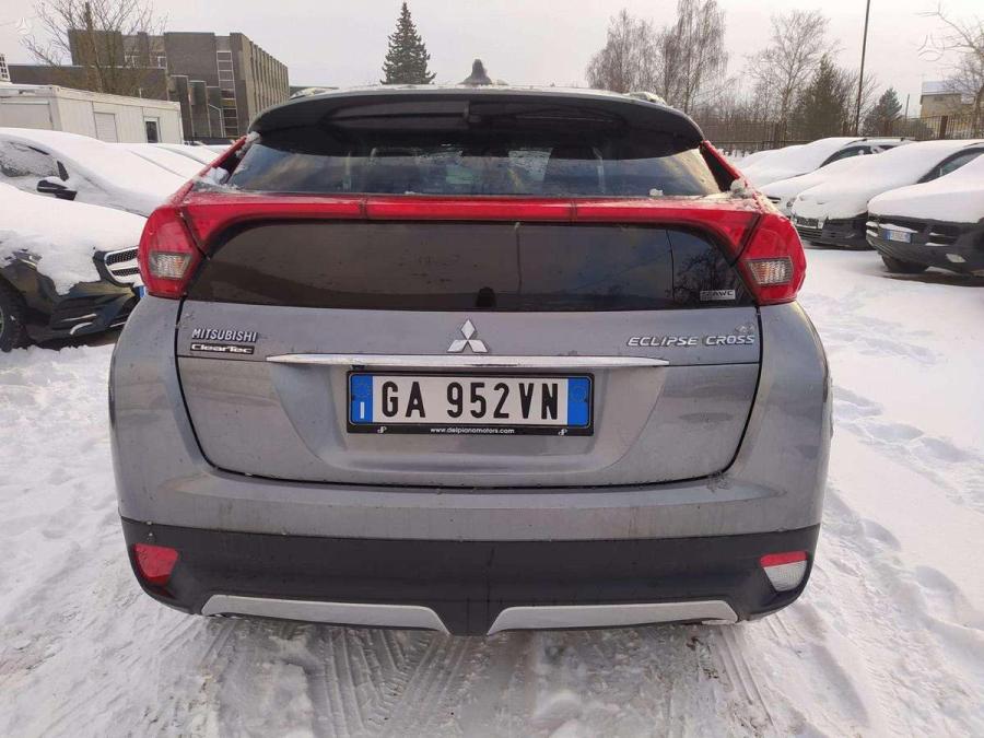 Grey Mitsubishi Eclipse Cross 2020 in Panevezys, with an engine capacity of 2.27 L and mileage of 144 thousand km for 19500 €, photo 17 on AUTOMOTO.COM.LV