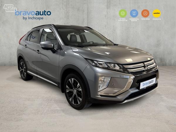 Grey Mitsubishi Eclipse Cross 2020 in Vilnius, with an engine capacity of 1.50 L and mileage of 41 thousand km for 19499 €, photo 6 on AUTOMOTO.COM.LV