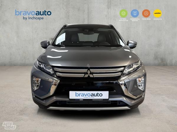 Grey Mitsubishi Eclipse Cross 2020 in Vilnius, with an engine capacity of 1.50 L and mileage of 41 thousand km for 19499 €, photo 7 on AUTOMOTO.COM.LV