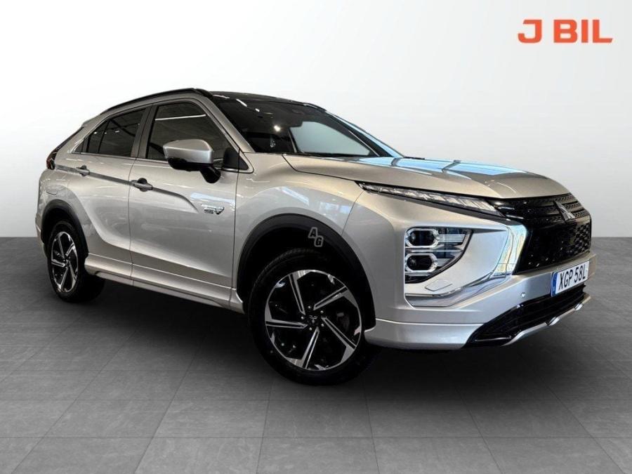 Grey Mitsubishi Eclipse Cross 2021 in Kaunas, with an engine capacity of 0.00 L and mileage of 53 thousand km for 29919 €, photo 1 on AUTOMOTO.COM.LV