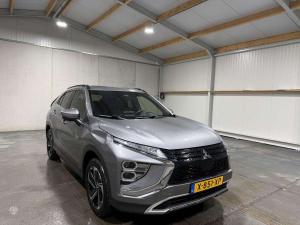 Pelēks Mitsubishi Eclipse Cross 2021 Kauņa, ar dzinēja tilpumu 2.36 L un nobraukumu 98 tūkst. km par 16093 €, foto 3 vietnē AUTOMOTO.COM.LV