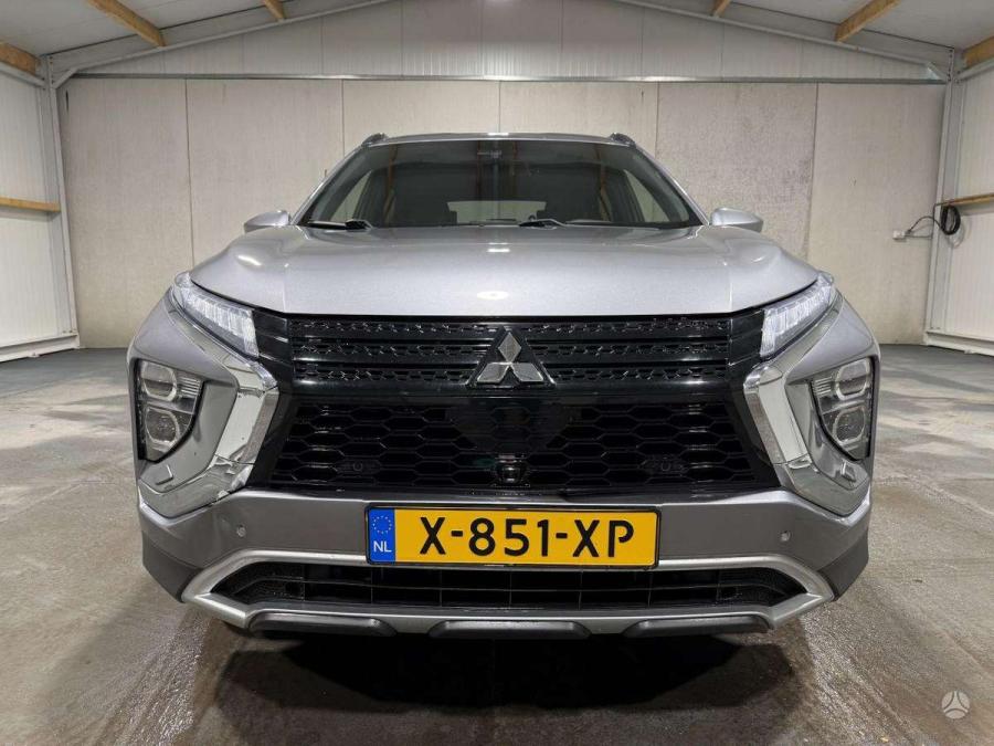Pelēks Mitsubishi Eclipse Cross 2021 Kauņa, ar dzinēja tilpumu 2.36 L un nobraukumu 98 tūkst. km par 16093 €, foto 8 vietnē AUTOMOTO.COM.LV