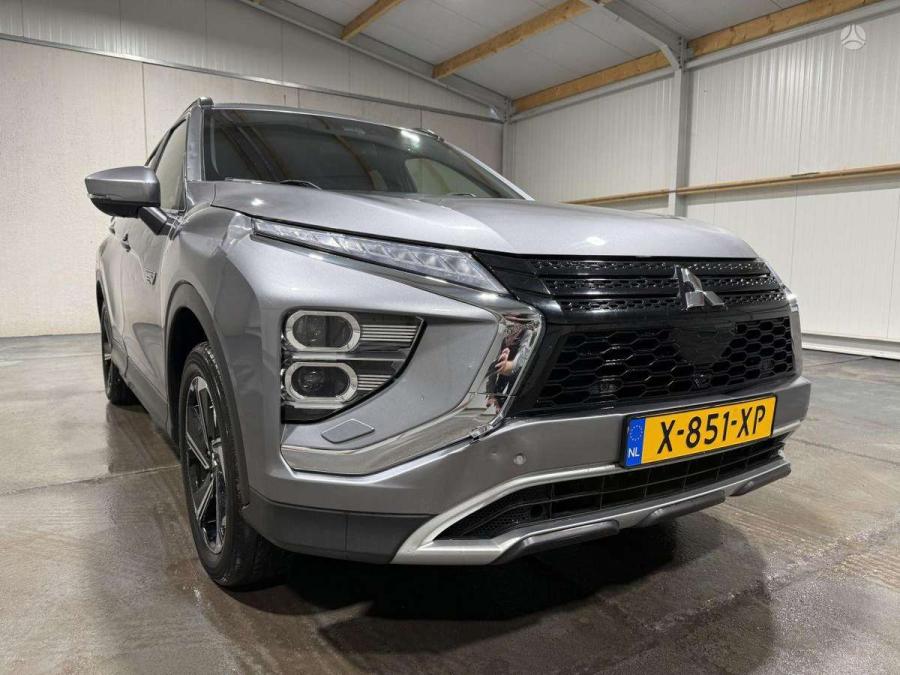Pelēks Mitsubishi Eclipse Cross 2021 Kauņa, ar dzinēja tilpumu 2.36 L un nobraukumu 98 tūkst. km par 16093 €, foto 11 vietnē AUTOMOTO.COM.LV