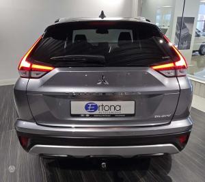Grey Mitsubishi Eclipse Cross 2021 in Siauliai, with an engine capacity of 2.36 L and mileage of 25 thousand km for 20900 €, photo 9 on AUTOMOTO.COM.LV