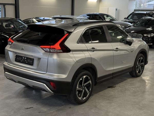 Grey Mitsubishi Eclipse Cross 2022 in Marijampole, with an engine capacity of 2.36 L and mileage of 86 thousand km for 20700 €, photo 11 on AUTOMOTO.COM.LV