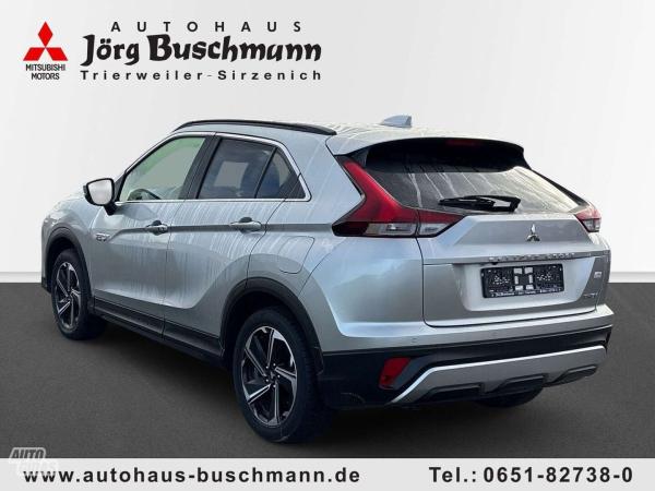 Grey Mitsubishi Eclipse Cross 2022 in Kaunas, with an engine capacity of 2.40 L and mileage of 19 thousand km for 27529 €, photo 3 on AUTOMOTO.COM.LV