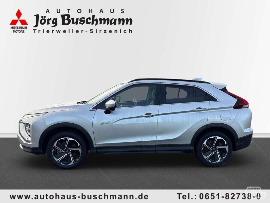 Grey Mitsubishi Eclipse Cross 2022 in Kaunas, with an engine capacity of 2.40 L and mileage of 19 thousand km for 27529 €, photo 15 on AUTOMOTO.COM.LV