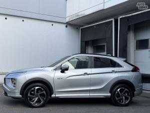 Grey Mitsubishi Eclipse Cross 2022 in Kaunas, with an engine capacity of 2.40 L and mileage of 34 thousand km for 24151 €, photo 3 on AUTOMOTO.COM.LV