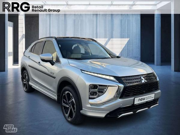 Grey Mitsubishi Eclipse Cross 2022 in Kaunas, with an engine capacity of 2.40 L and mileage of 10 thousand km for 29394 €, photo 7 on AUTOMOTO.COM.LV