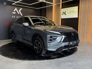 Grey Mitsubishi Eclipse Cross 2022 in Kaunas, with an engine capacity of 2.36 L and mileage of 62 thousand km for 22990 €, photo 2 on AUTOMOTO.COM.LV