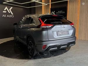 Grey Mitsubishi Eclipse Cross 2022 in Kaunas, with an engine capacity of 2.36 L and mileage of 62 thousand km for 22990 €, photo 9 on AUTOMOTO.COM.LV