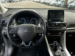 Pelēks Mitsubishi Eclipse Cross 2022 Avižieniai, ar dzinēja tilpumu 2.40 L un nobraukumu 37 tūkst. km par 20900 €, foto 14 vietnē AUTOMOTO.COM.LV