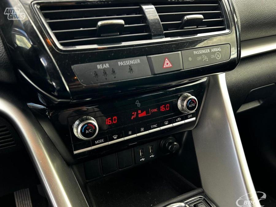 Pelēks Mitsubishi Eclipse Cross 2022 Avižieniai, ar dzinēja tilpumu 2.40 L un nobraukumu 37 tūkst. km par 20900 €, foto 21 vietnē AUTOMOTO.COM.LV