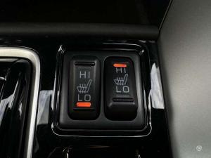 Grey Mitsubishi Eclipse Cross 2022 in Vilnius, with an engine capacity of 2.40 L and mileage of 25 thousand km for 23450 €, photo 21 on AUTOMOTO.COM.LV